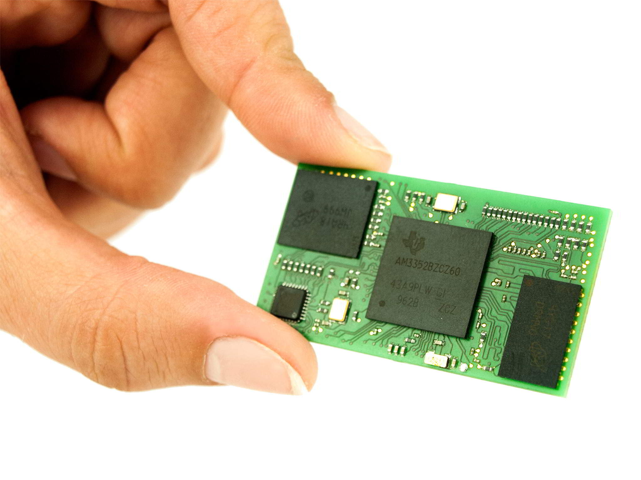 Watch out Arduino, designer turns BeagleBone into a tiny IoT module | Electronics Weekly