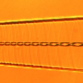 Double helix fibre sorts light | Electronics Weekly