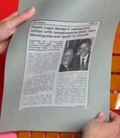 Plastic Logic shows 10inch flexible display | Electronics Weekly