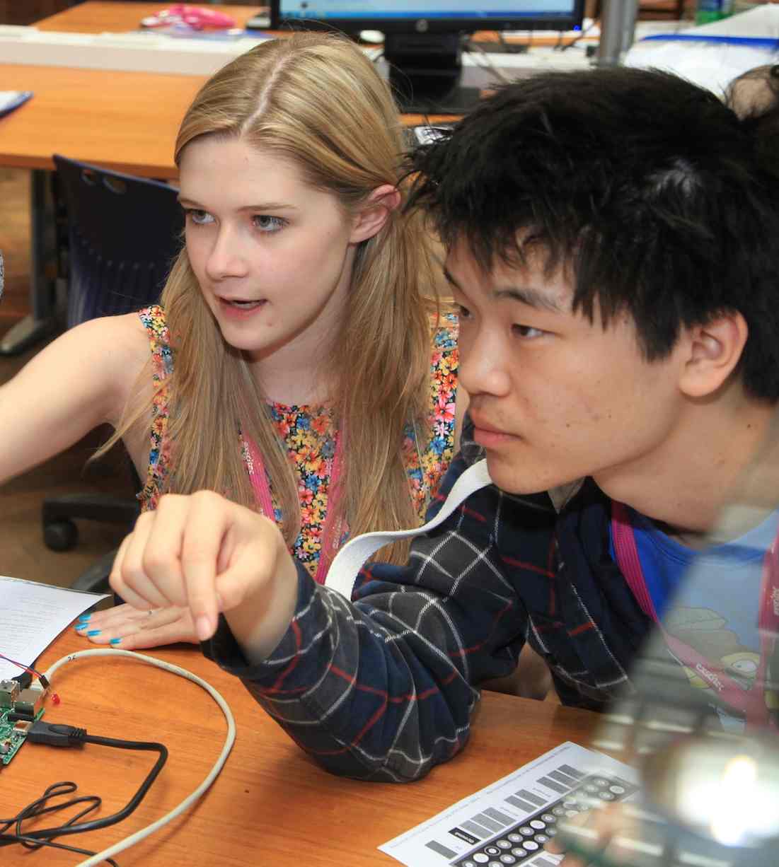 Attendance at electronics summer school jumps | Electronics Weekly
