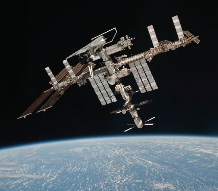 Int Space Station Images