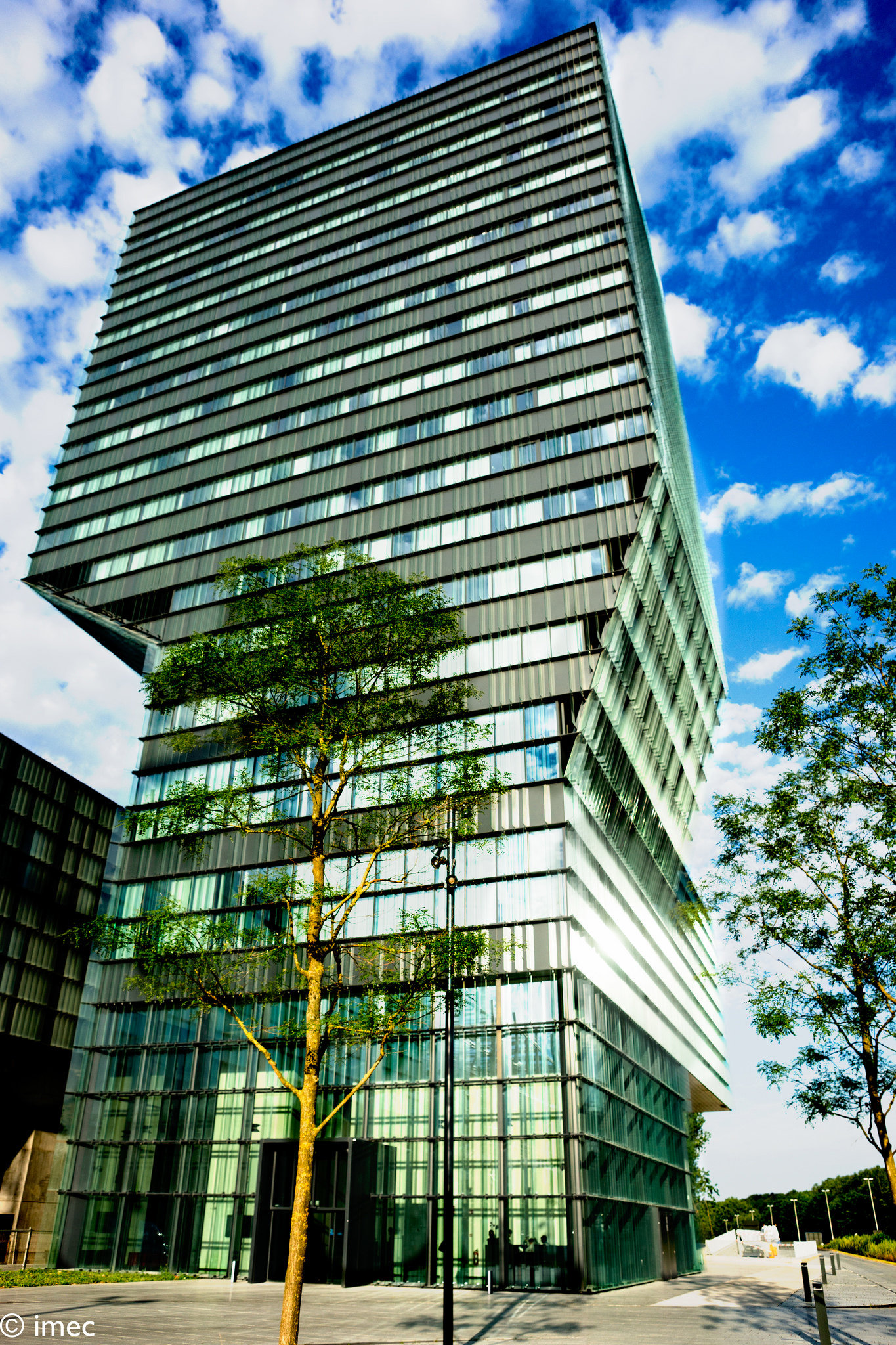 Imec grows 14% | Electronics Weekly