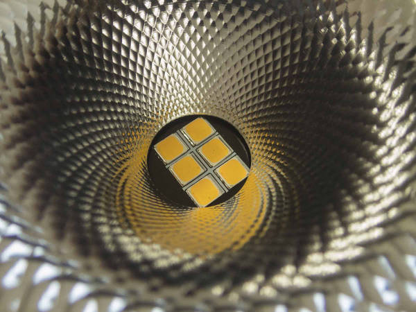 Professional downlighter gets Osram SMD led cluster | Electronics Weekly