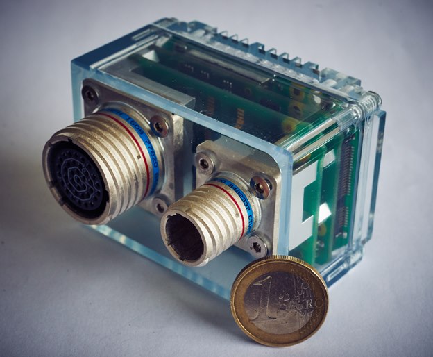 UK and French team up for smallest avionics computer | Electronics Weekly