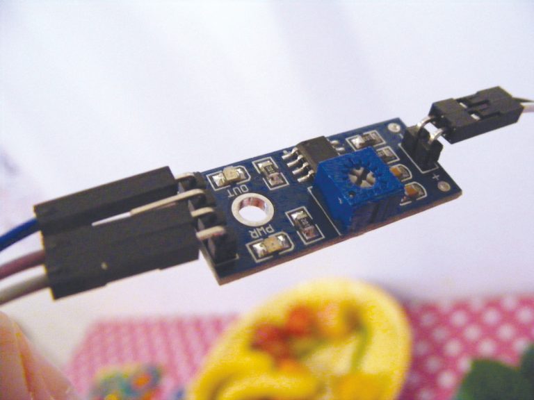 How to build a plant monitor with Arduino