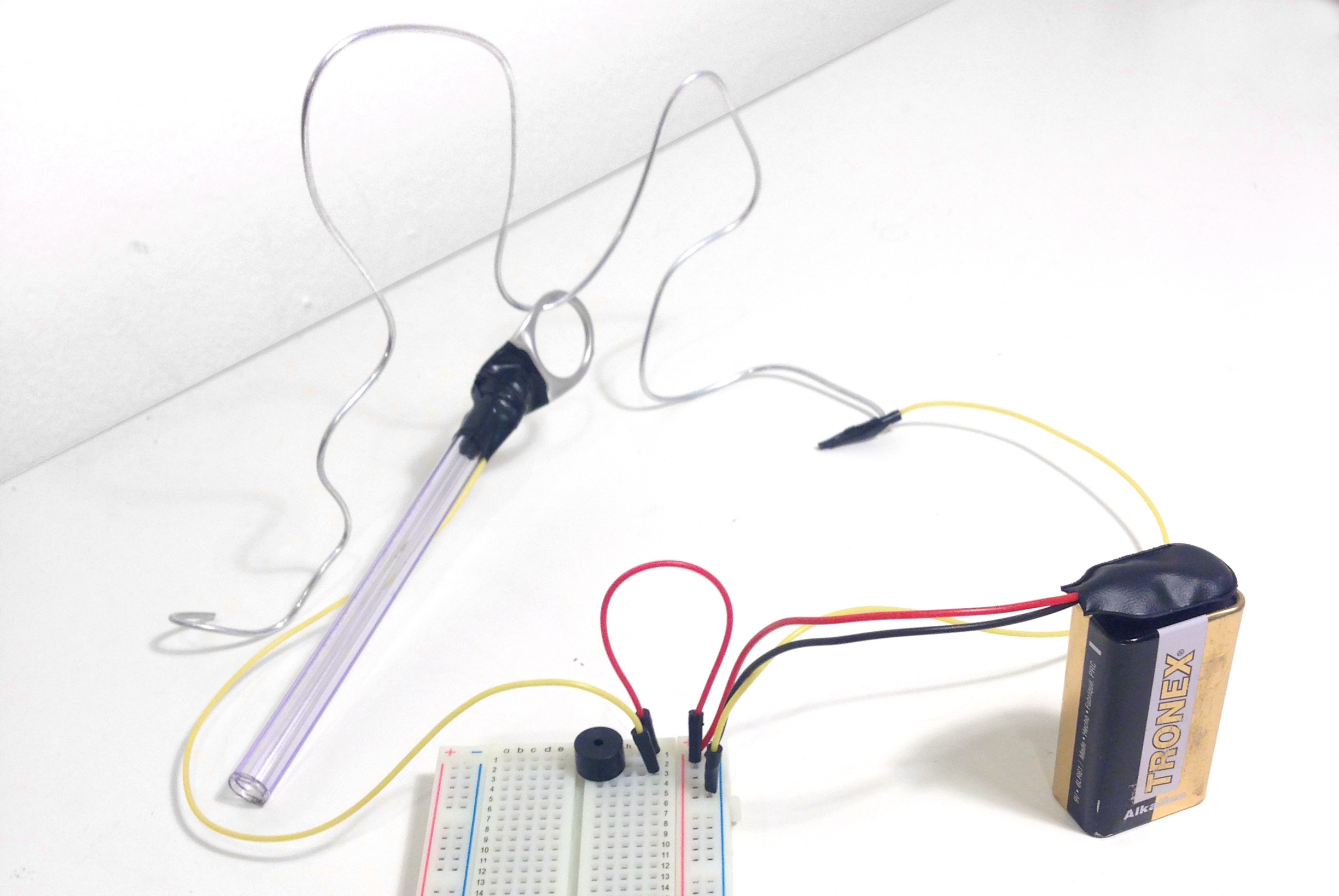 Gadget Book: A Beginner’s Guide to Circuits