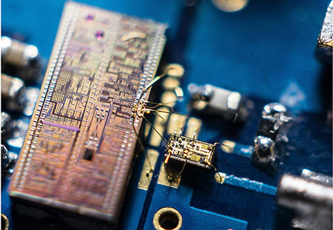 SiGe, Ge-on-Si and CMOS combined at Bristol for quantum record ...