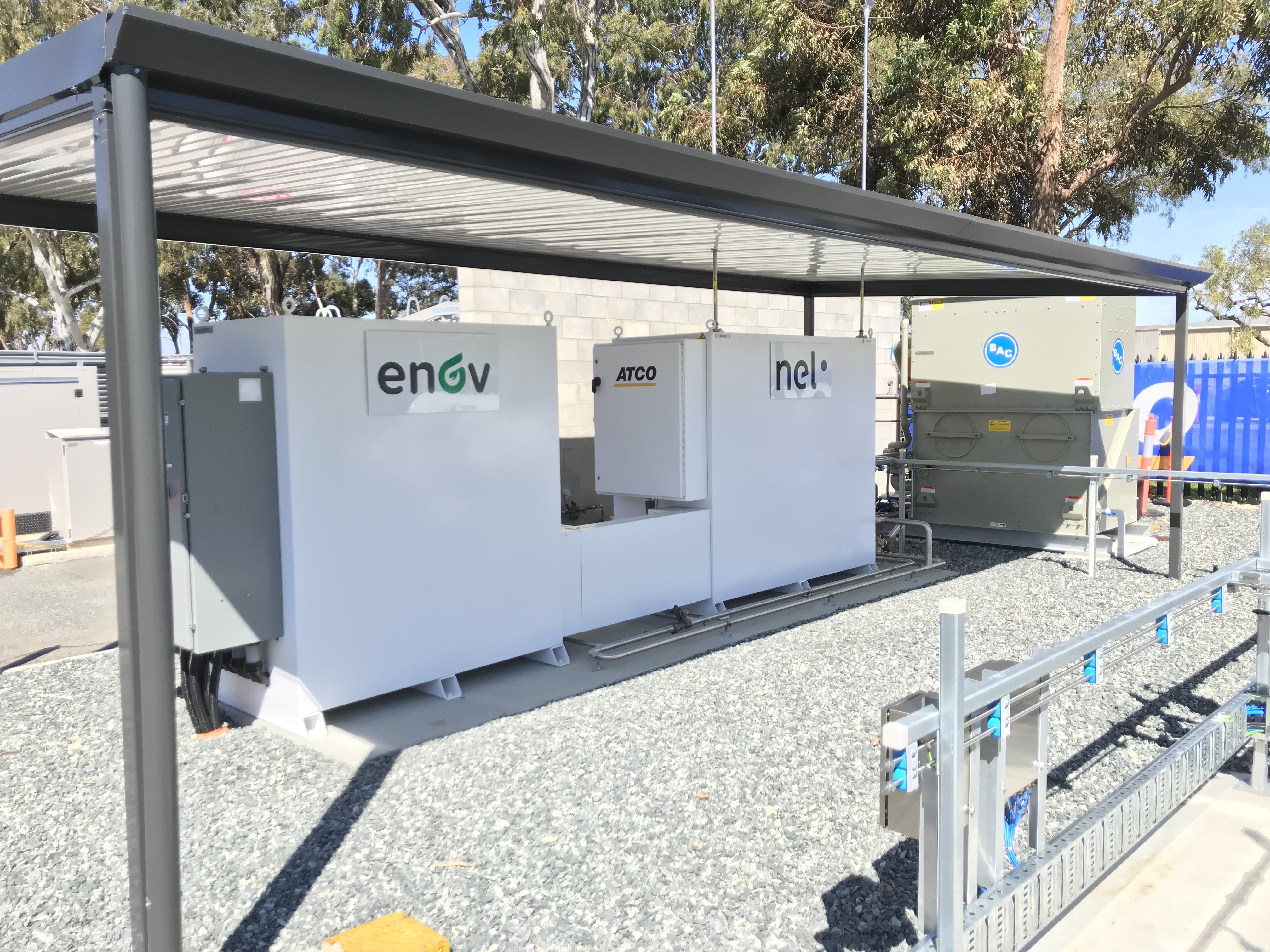ULEMCo joins ENGV to develop Australian hydrogen fuel market ...