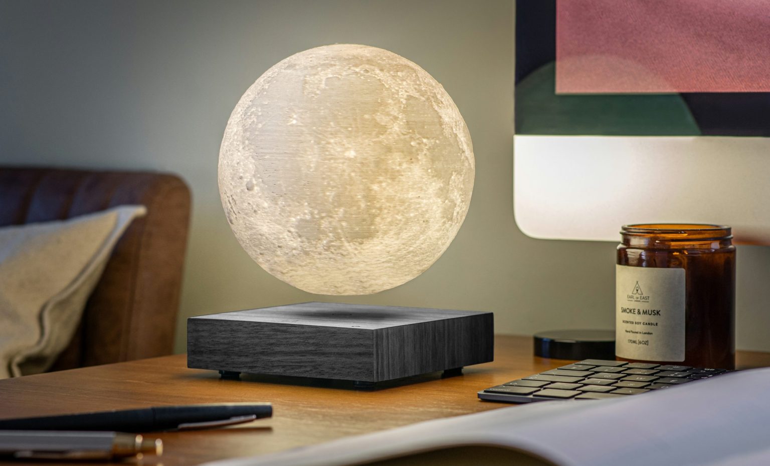 Gadget Watch: Ginko rotating levitating Moon lamp