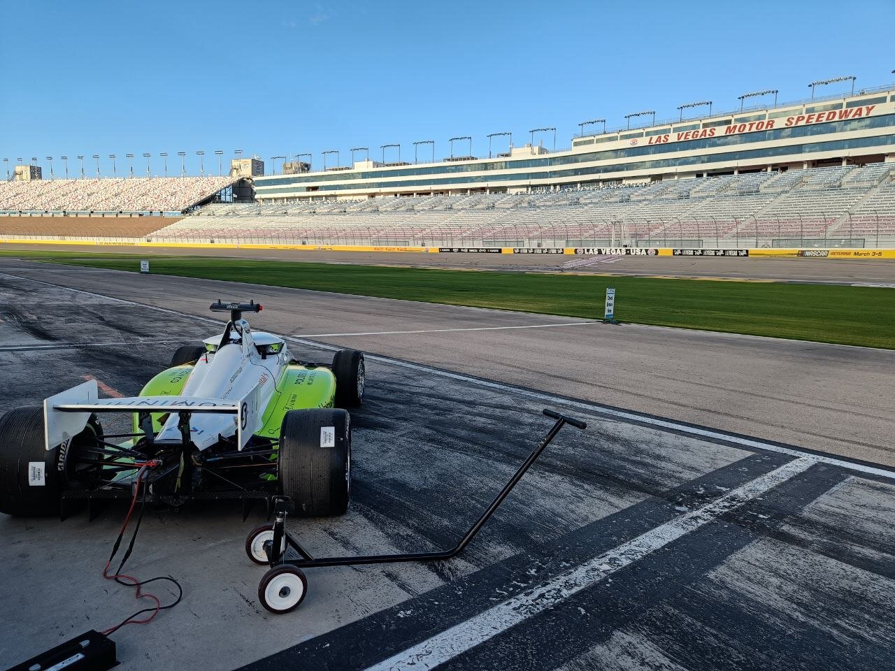 Gadget in Extremis: Hail PoliMOVE for world's fastest autonomous racing car