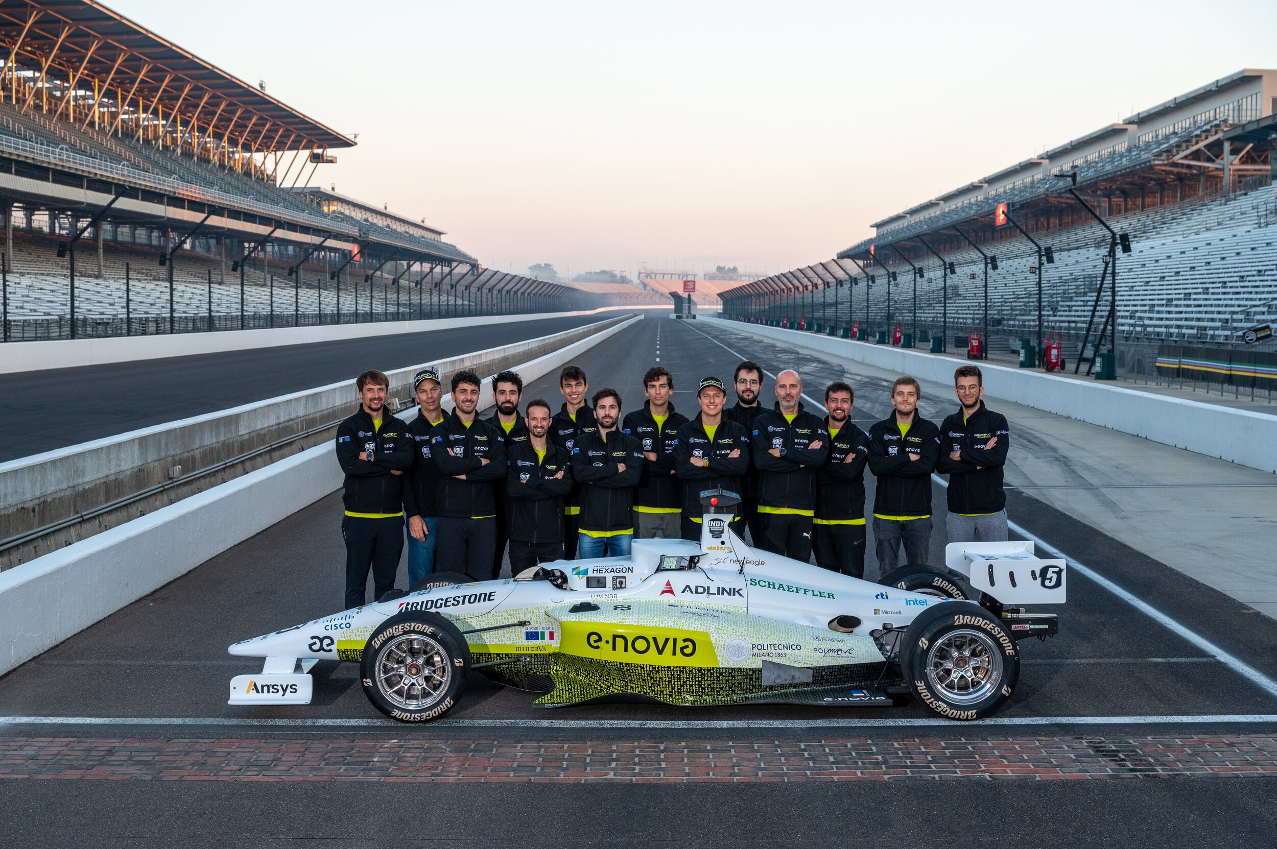 Gadget in Extremis: Hail PoliMOVE for world's fastest autonomous racing car