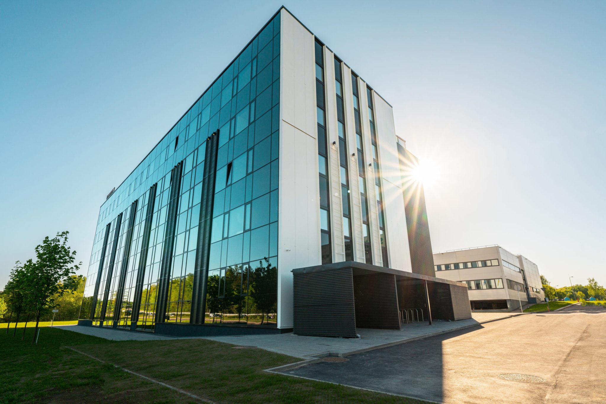NanoAvionics doubles satellite production capacity with Vilnius ...