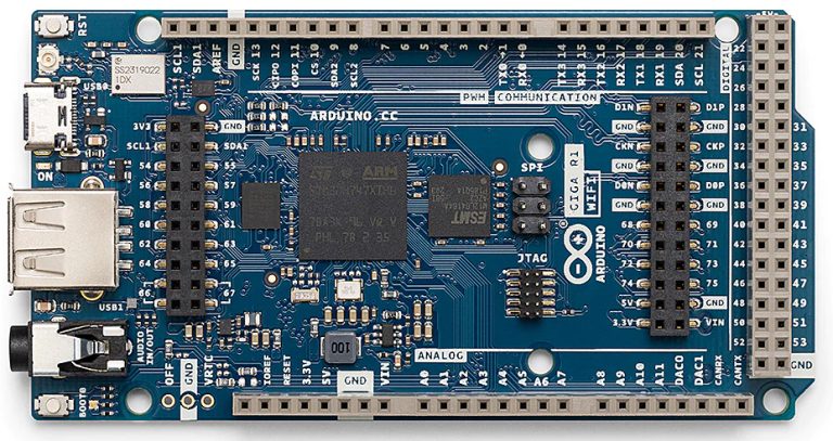DevBoard Watch: Arduino packs features into GIGA R1 WiFi board