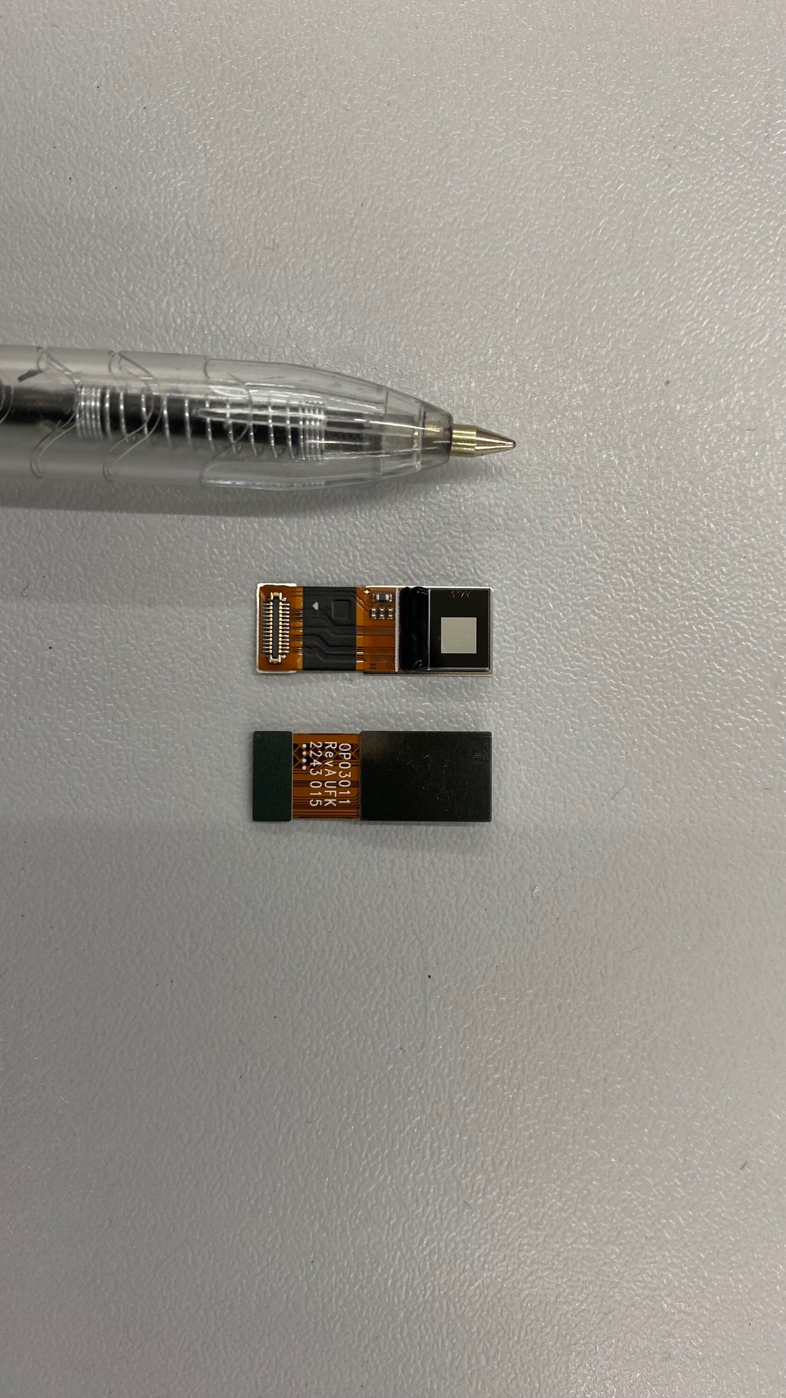 Tiny LCOS panel for glasses | Electronics Weekly