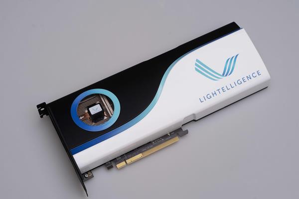 Hummingbird claims to be world’s first oNOC for AI workloads ...