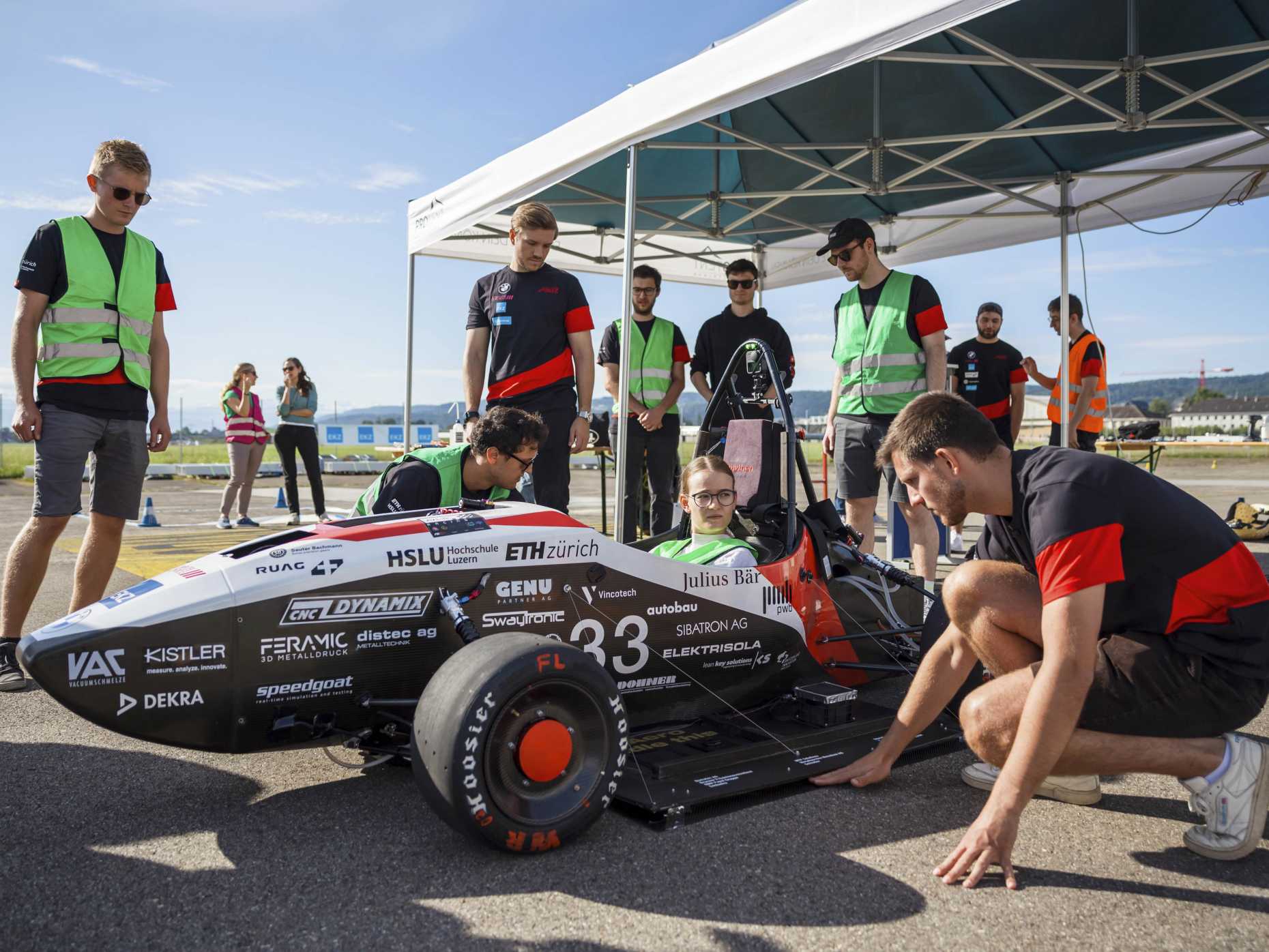 Picture of the Day: Mythen electric racing car accelerates to world ...