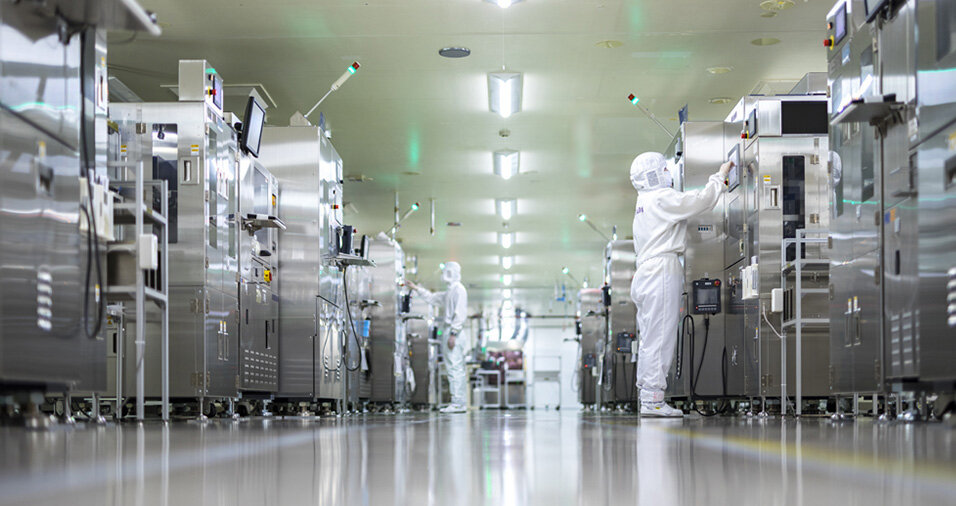 Fujitsu sells Shinko Electric chip packaging stake | Electronics Weekly