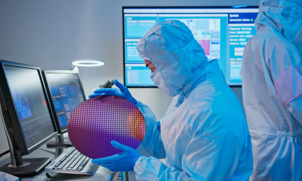 Synopsys and Siemens Digital collaborate on Intel Foundries 18A process | Electronics Weekly