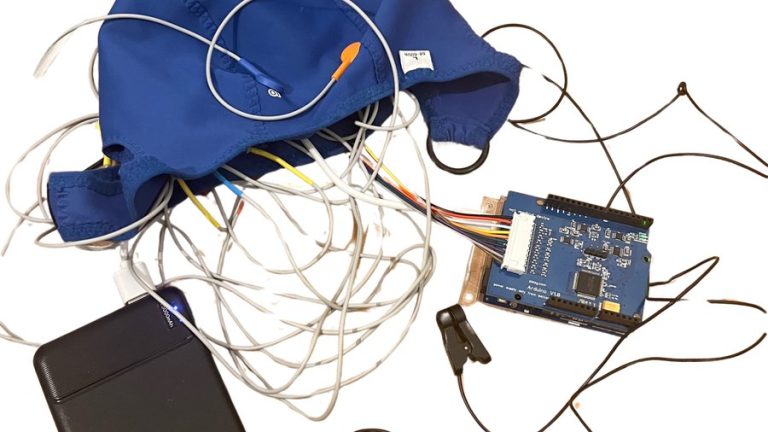 ardEEG shield uses Arduino as a brain-computer interface