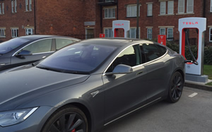 Tesla shrugs off chip shortage to ship record car numbers | Electronics ...