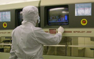 Photonics shines brightest for IQE | Electronics Weekly