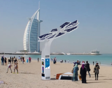 Smart Palm brings cool oasis of Wi-Fi comms | Electronics Weekly