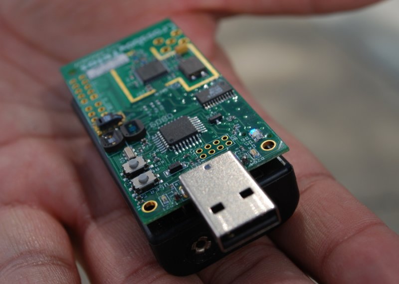 ZigBee transceiver network tracks movement | Electronics Weekly