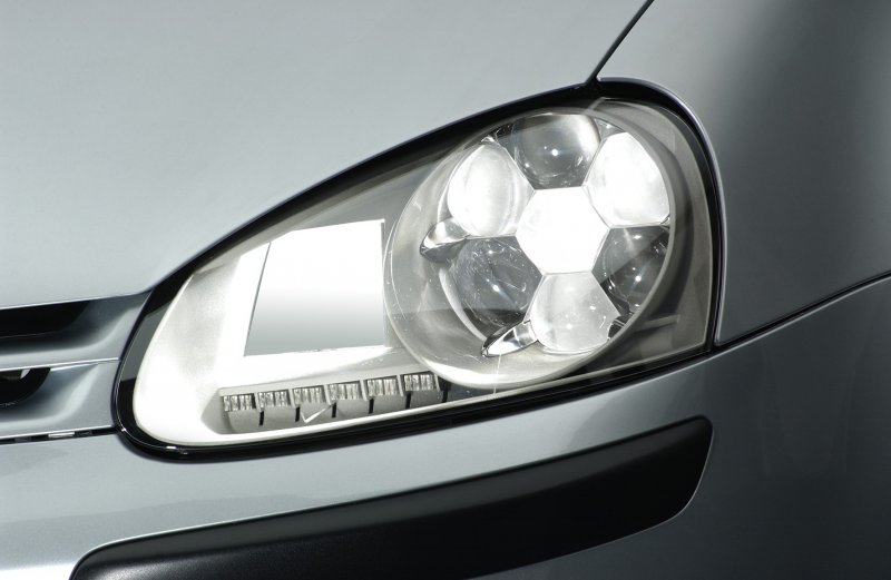 Hella LED car headlights | Electronics Weekly